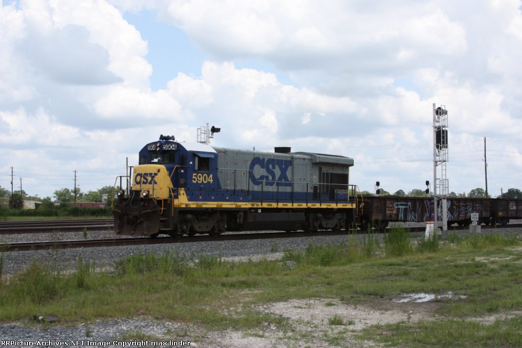 CSX 5904